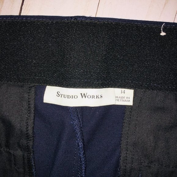 Studio Works | Shorts | 325 New Studio Works Women Shorts Navy Twill ...